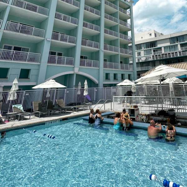 Best Pool Bars in Ocean City, Maryland - OceanCity.com