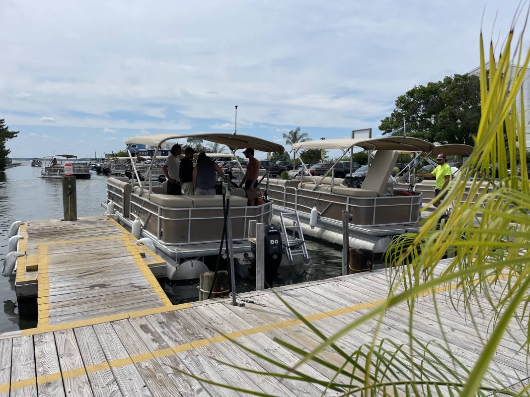 Pontoon Boat Rentals - OceanCity.com